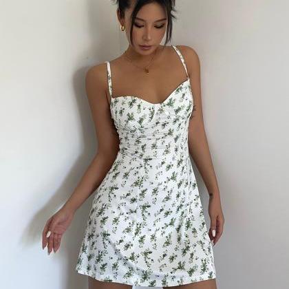 Low-cut Halter Sexy Holiday Floral Dress on Luulla
