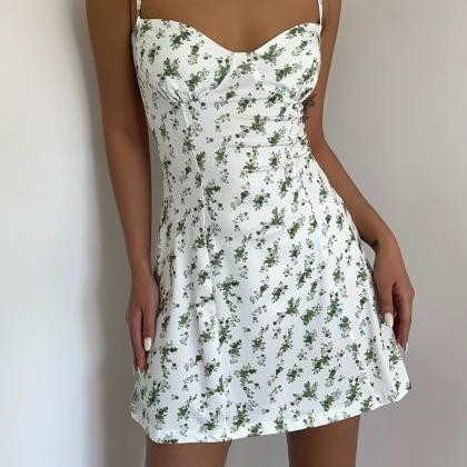 Low-cut Halter Sexy Holiday Floral Dress on Luulla