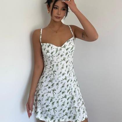Low-cut Halter Sexy Holiday Floral Dress on Luulla