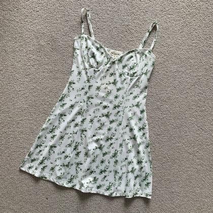 Low-cut Halter Sexy Holiday Floral Dress on Luulla