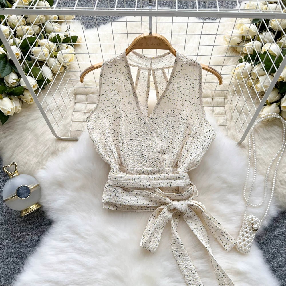 Strappy V Neck Floral Halter Top on Luulla